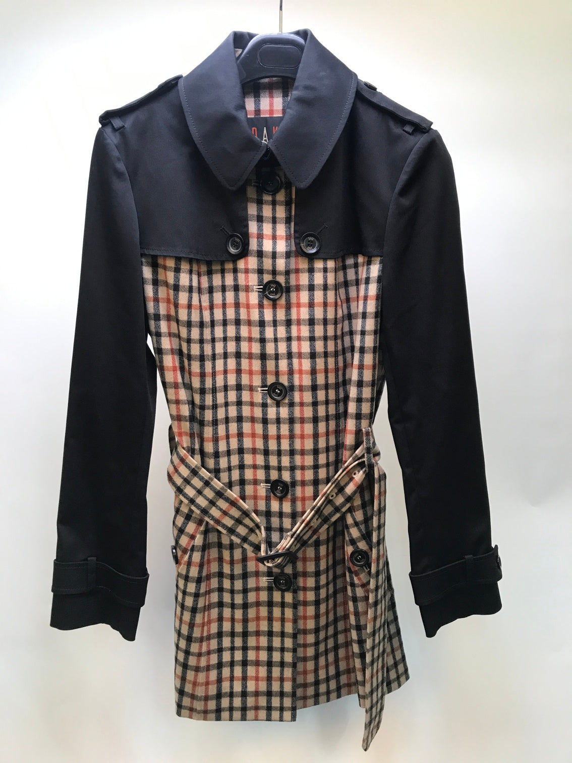 Daks Houndstooth Wrap Coat (U87005600) – ISSI Outlet
